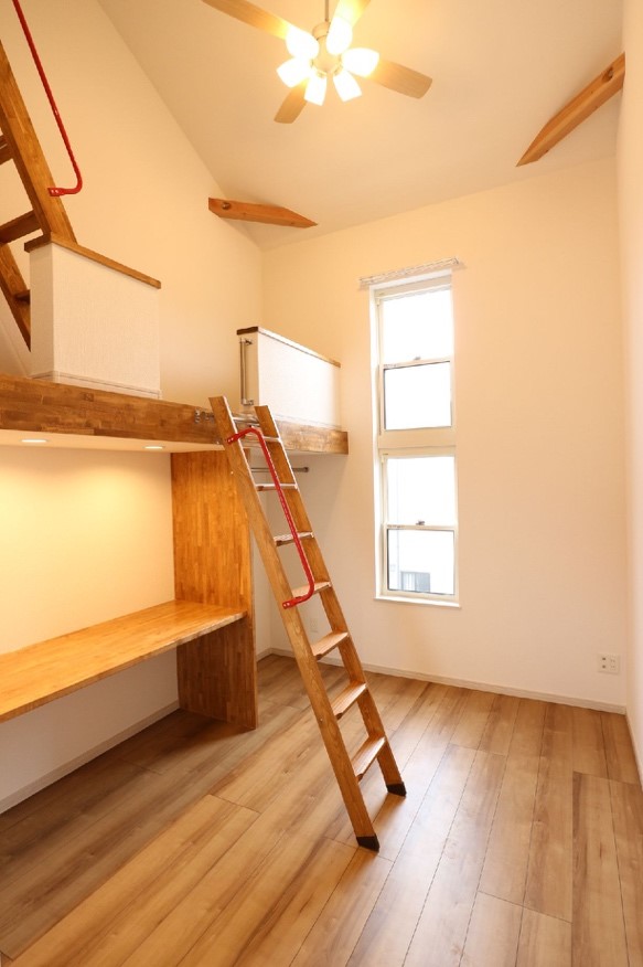 Interior-Coordinator - Using Colors to Showcase your Apartment